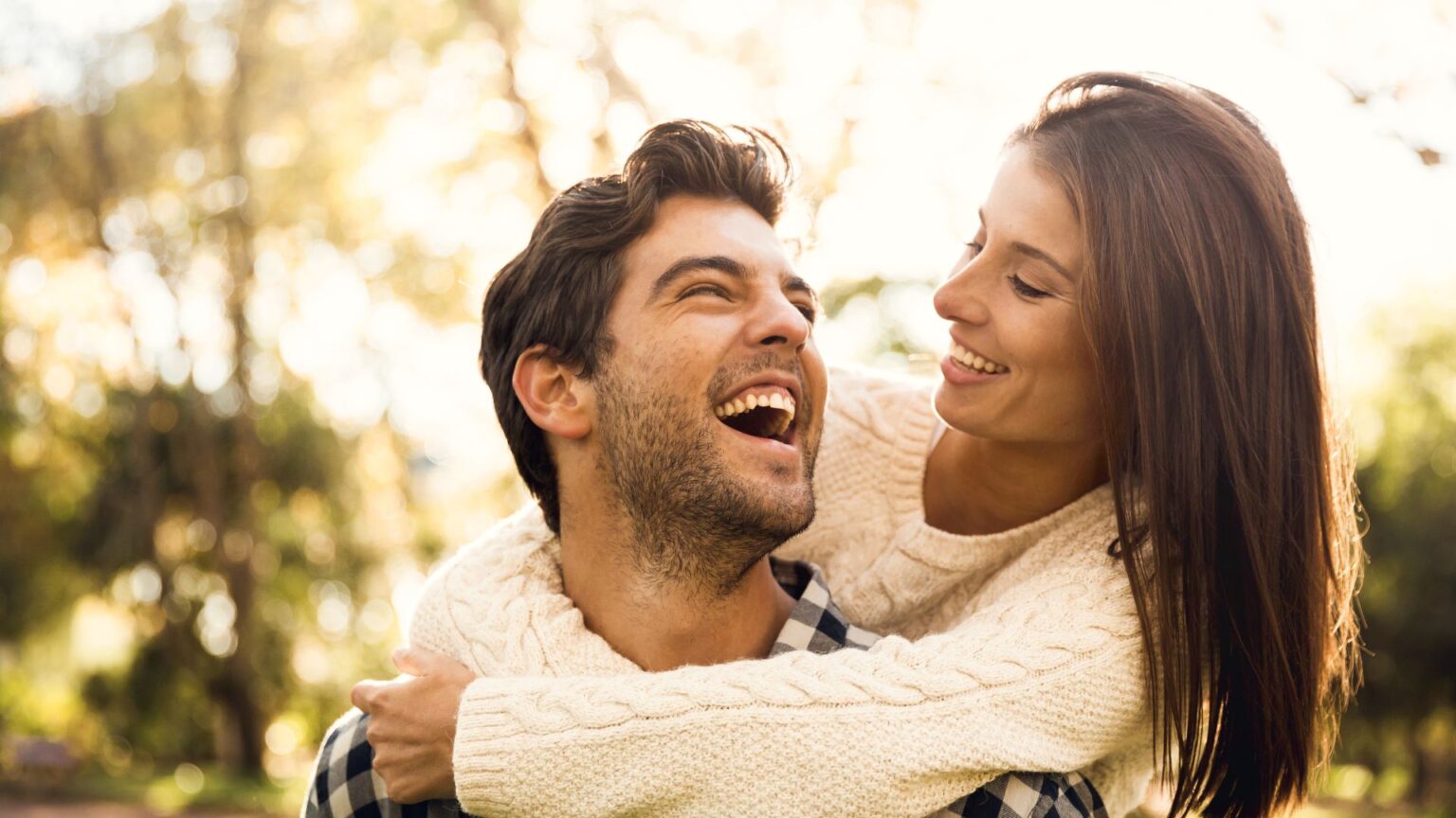 16 Romantic Things To Do With Your Boyfriend At Night - foreverlovebird.com